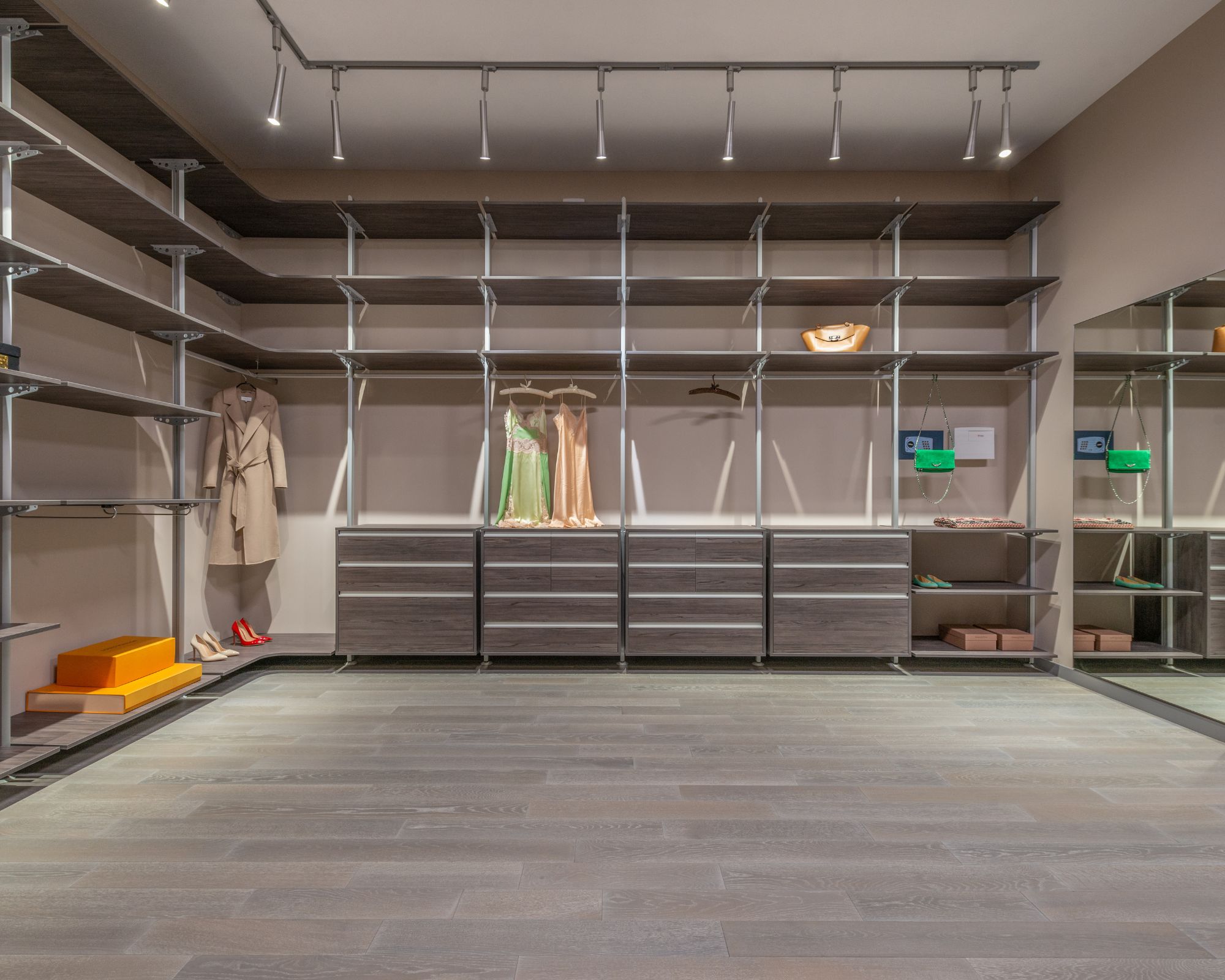 How to Design a Dream Walk-In Closet for Lasting Organization ...